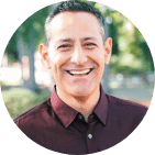 Friday Forward Book: Inspiration to Elevate - Robert Glazer